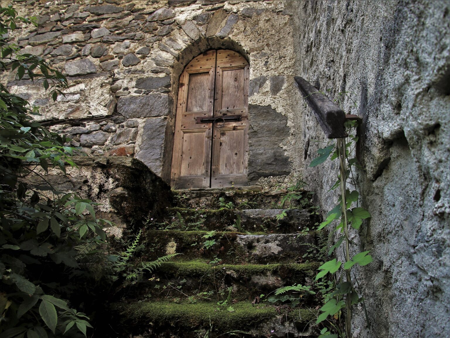 About - Sally Port Magazine